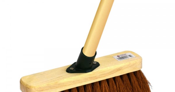 Cleaning Sweeping Wooden Platform Broom (10" Coco)