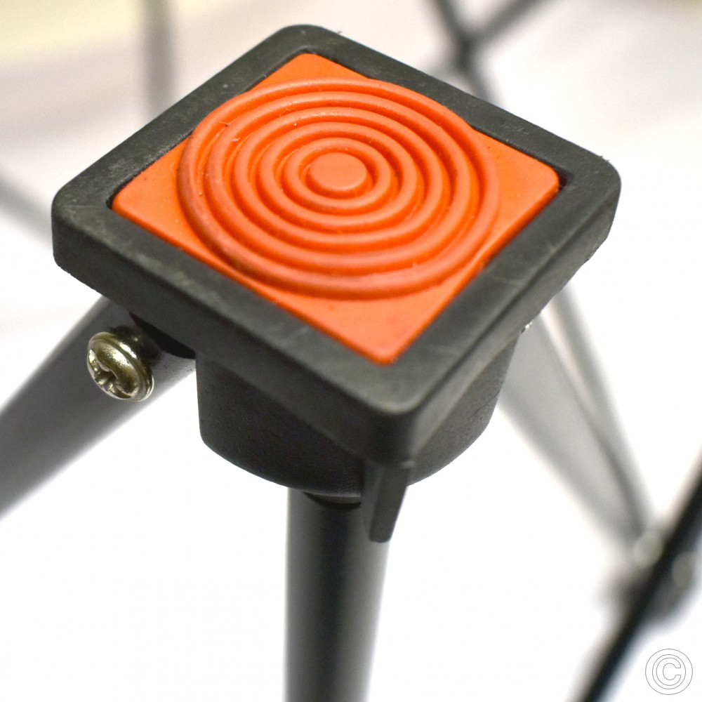 Carrom Board Stand Aluminium Foldable With Adjustable Level